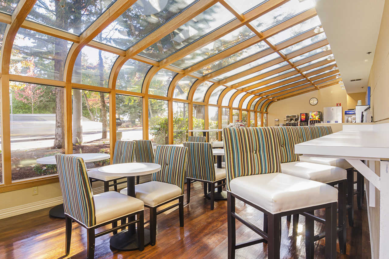 Convenient Seattle Airport Hotels with Shuttles | Explore Seattle Southside